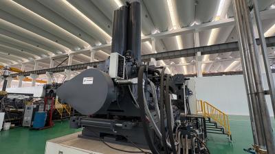 Cina Macchina di stampaggio di tessi ad alte prestazioni da 25000kN per esigenze di produzione diversificate in vendita