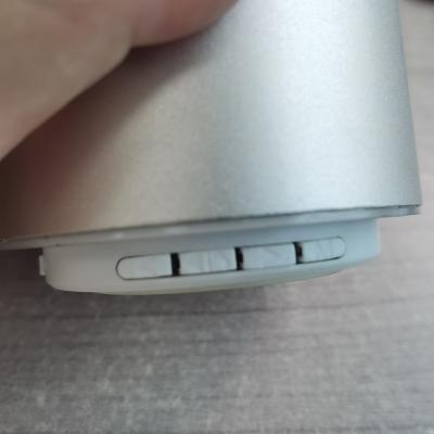 China Professional Wireless Portable Bluetooth Wireless Speaker DC5V 1A With FM Radio for sale
