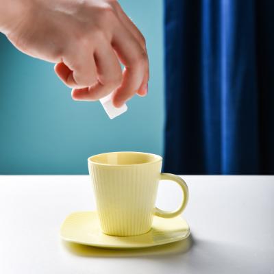 Cina Doni d'affari Occasione Tazza di caffè in porcellana sostenibile 90CC Espresso Ceramic Shot Cup in vendita