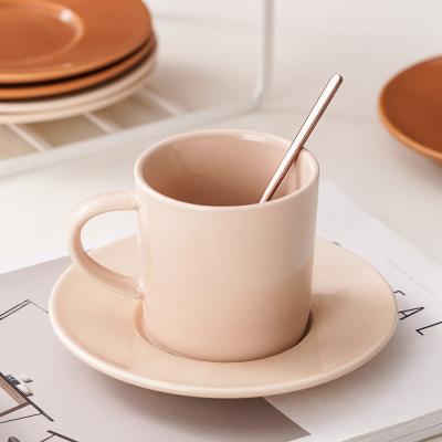 Cina Tazza di caffè in porcellana europea di lusso per occasione in vendita
