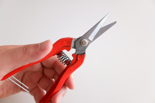 Quality Pointed Tip Design Multi Purpose Snips Pivot Mechanism 160mm Length for sale