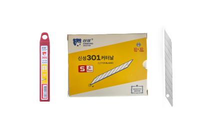 Cina 0.38mm thickness 9mm Snap Off Cutter Blades for PPF and car wrap cutting in vendita