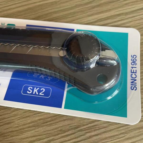 Quality Black 25mm Snap Off Utility Knife For Cutting Various Materials for sale