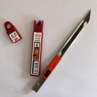 China SK2 Cutter Knife Blade 9mm Width Snap Off 30 Degree Angle for sale