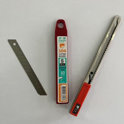 China Silver 9mm Cutter Blades for Smooth and Precise Cuts on Paper for sale