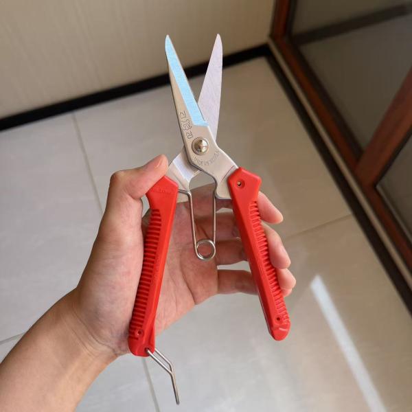 Quality Smooth Blade Multi Purpose Snips Ergonomic Plastic Handle High Performance for sale