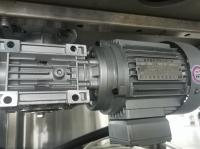 China 2.4KW 7000BPH Automatic Linear Screw Capping Machine for Bottles 35-95mm for sale