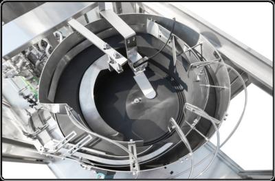 Cina macchina di rifornimento liquida di grande viscosità rotatoria liquida chimica della macchina di rifornimento 300bph 1-5L in vendita