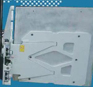 Cina collegamento della forcella del carrello elevatore 1.6t del morsetto della scatola del braccio del pick-up in vendita