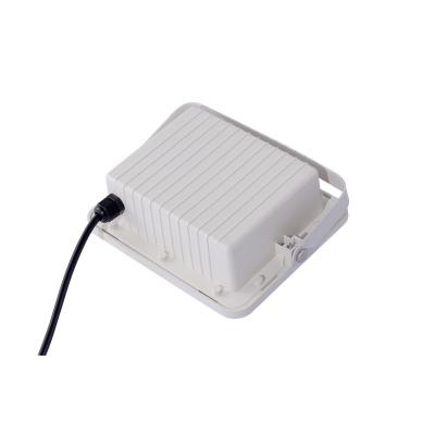 Cina la lampada 100W 80 borda l'alloggio di plastica all'aperto principale solare 12000mAh dei riflettori in vendita