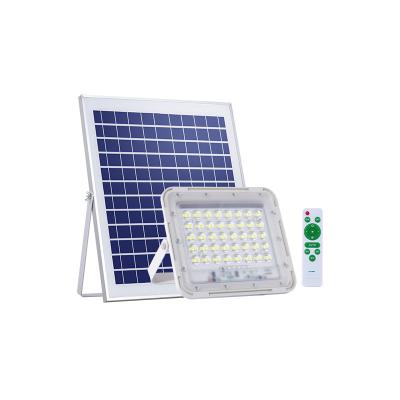 Cina la lampada 100W 80 borda l'alloggio di plastica all'aperto principale solare 12000mAh dei riflettori in vendita