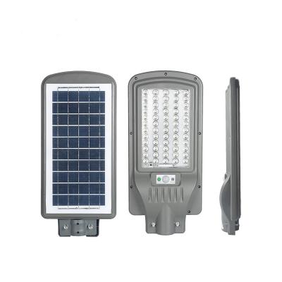 Cina Radar intelligente autoalimentato solare delle iluminazioni pubbliche all'aperto di RoHS 150W per il giardino in vendita