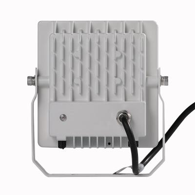 Cina AC220V IP66 che attenua la luce del materiale di riempimento della baionetta LED del parcheggio in vendita