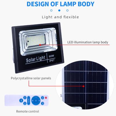 Cina Modo luminoso completo all'aperto alimentato solare delle luci di sala 6000mAh di IP67 8000k in vendita