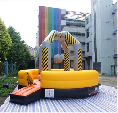 中国 10Mは大人のためのポリ塩化ビニールの謝肉祭のゲームの相互膨脹可能な溶解を黄色にする 販売のため