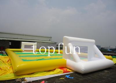 China Fogo - campo de futebol inflável resistente costurado costurando 14m x 8m à venda