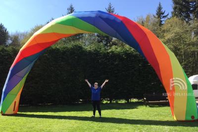 Cina Arco gonfiabile di Candy della decorazione dell'entrata dell'arco dell'arcobaleno di arché per la pubblicità in vendita