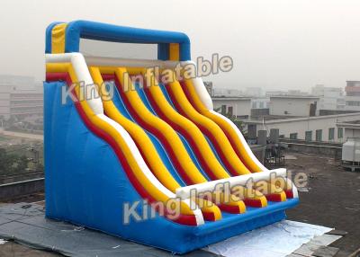 Cina Acquascivolo gonfiabile di salite dei vicoli 2 del blu 2 per il PVC 8*7m dello sport acquatico in vendita