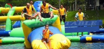 China Equipamento de parque aquático flutuante inflável à venda
