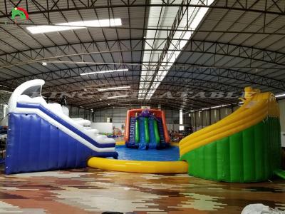 Cina Scivolo d'acqua gonfiabile giocattole da palla da nuoto piscine parco acquatico gonfiabile con piscina in vendita