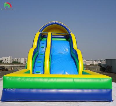 Cina Casa gonfiabile commerciale con scivolo d'acqua castello di salto per bambini in vendita