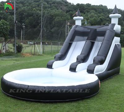 中国 黒と白の商業用水上スライド プール水上スライド 販売のため