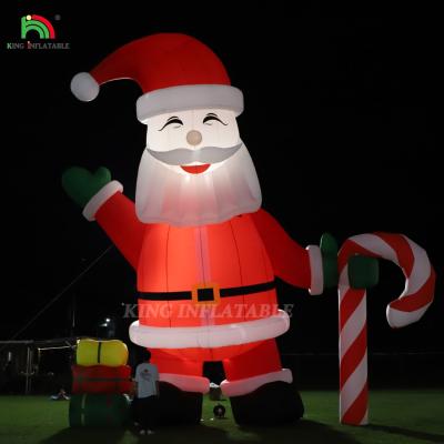 Cina Ornamento gonfiabile di Babbo Natale 33ft Gigante cartone animato con luci a LED per la festa di Natale Decorazione giardino in vendita