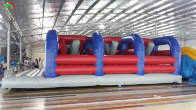 China Commercial aufblasbare Hindernisbahn Combo Bouncer Jumping Castle Sprunghaus zu verkaufen