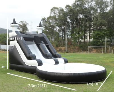 Cina Scivolo d'acqua gonfiabile scivolo d'acqua bianco e nero scivolo per bambini con vasca d'acqua più grande in vendita