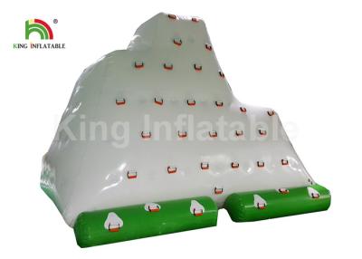 China Commerciële Hitte - verzegel Opblaasbaar het Waterstuk speelgoed van pvc/Drijvende Ijsberg voor Vermaak Te koop