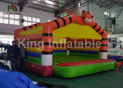 Cina Castello di salto gonfiabile dei buttafuori della tigre arancio della tela cerata del PVC per divertimento all'aperto in vendita