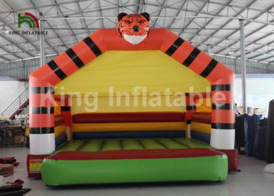 Cina Castello di salto gonfiabile dei buttafuori della tigre arancio della tela cerata del PVC per divertimento all'aperto in vendita