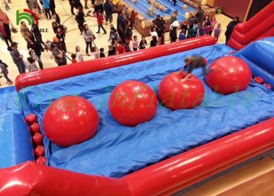 China Bleifreie rote oder blaue aufblasbare Sportspiele/Explosions-Hindernislauf und Dia zu verkaufen