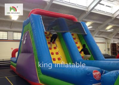 China Pequeños juegos modificados para requisitos particulares del deporte del obstáculo del PVC Inflatabel con la diapositiva para todas las edades en venta