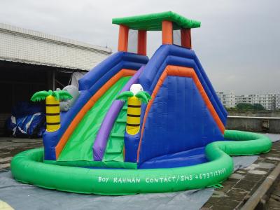 China Tobogán acuático inflable de 0.55m m de la lona anaranjada y azul del PVC/nueva diapositiva del patio trasero del diseño en venta