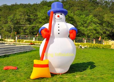 Cina pupazzo di neve gonfiabile del cortile dei prodotti di Natale di 210D Oxford 3m in vendita