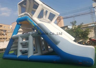 China corrediças de água de flutuação infláveis do gym de selva de encerado do PVC de 0.9mm para o mar à venda