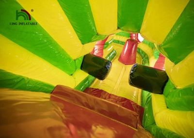 Cina PVC Lion Carton Bounce Obstacle Course all'aperto 6.5*5.5*3.2m in vendita