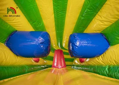 Cina PVC Lion Carton Bounce Obstacle Course all'aperto 6.5*5.5*3.2m in vendita