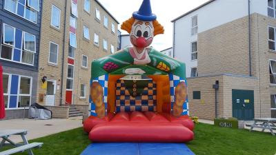 Cina Castello di Themed Inflatable Bouncer del pagliaccio del fumetto per gli adulti in vendita