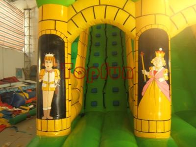 Cina Il castello di salto gonfiabile del cereale dell'oro, fa scorrere il bello castello della tela cerata del PVC di 0.55mm in vendita