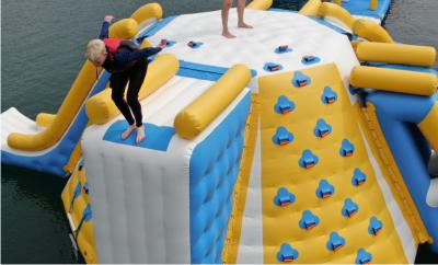 Cina Capacità di 80 persone di corsa ad ostacoli dell'acqua di esplosione di divertimento in vendita