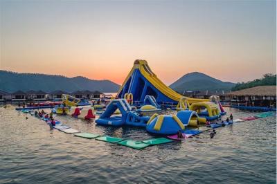 Cina Giochi del parco dell'acqua di mare di Infaltable di spettacolo che fanno galleggiare corsa ad ostacoli in vendita