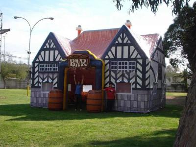 China Pub irlandés inflable portátil al aire libre explotar la tienda inflable de la barra en venta