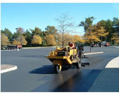 China TPJ-2.5 China Hot sale paving machine for running track construction/Sports surface running road rubber paver for sale
