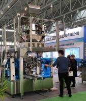 China Automatic Granule Food Packaging Machine for Triangle Sachet Candy 400 KG Capacity for sale