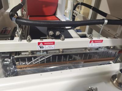 中国 オーダーメイド 提供 自動 450L 熱水果トレイ 縮小包装機 工業用 販売のため