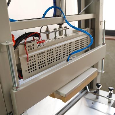 China Electric Driven 500ml Bottles Heat Shrink Wrapping Packaging Machine for Aluminum Cans for sale