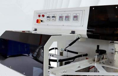 Cina Semi-automatica multifunzione L-Shaped Sealer Cutter High Speed Shrink Wrapping Machine in vendita