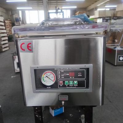 Cina Macchina di imballaggio a vuoto ad alta semiautomatica per ufficio commerciale per carne di riso in vendita